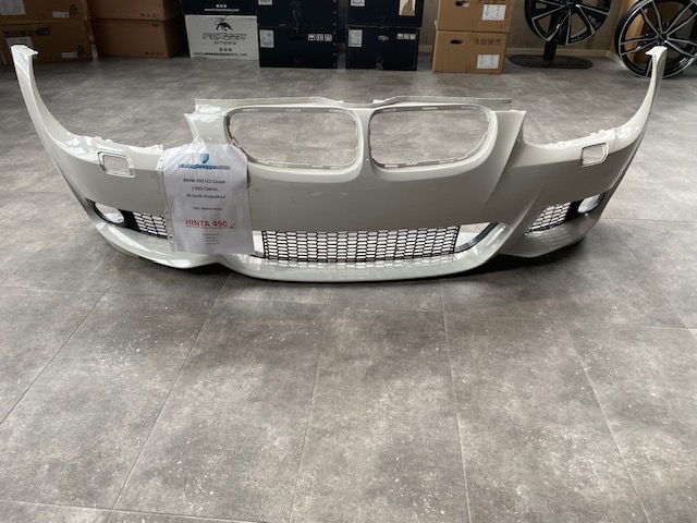 BMW E92 LCI Coupe / E93 Cabrio M-Look etupuskuri (Alpine Weiss värillä)